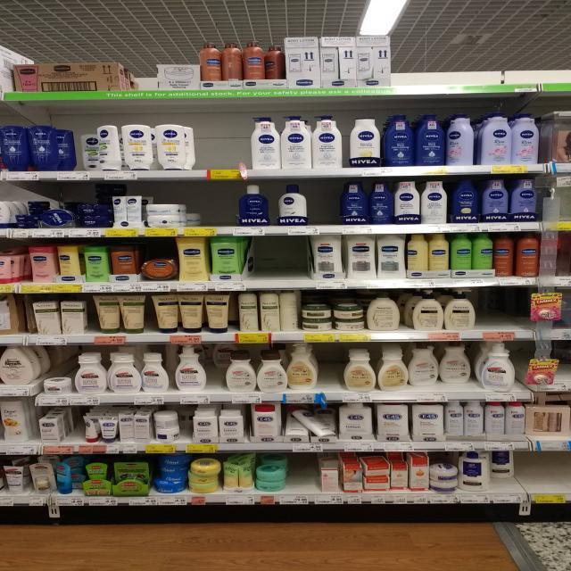 apple Object Detection Dataset by helmet detection