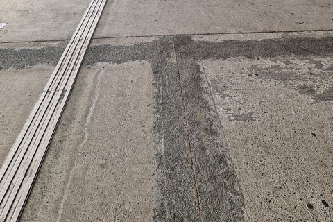 bande d'arrêt d'urgence Object Detection Dataset and Pre-Trained Model ...