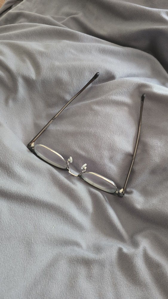 glasses test Object Detection Model by qwer