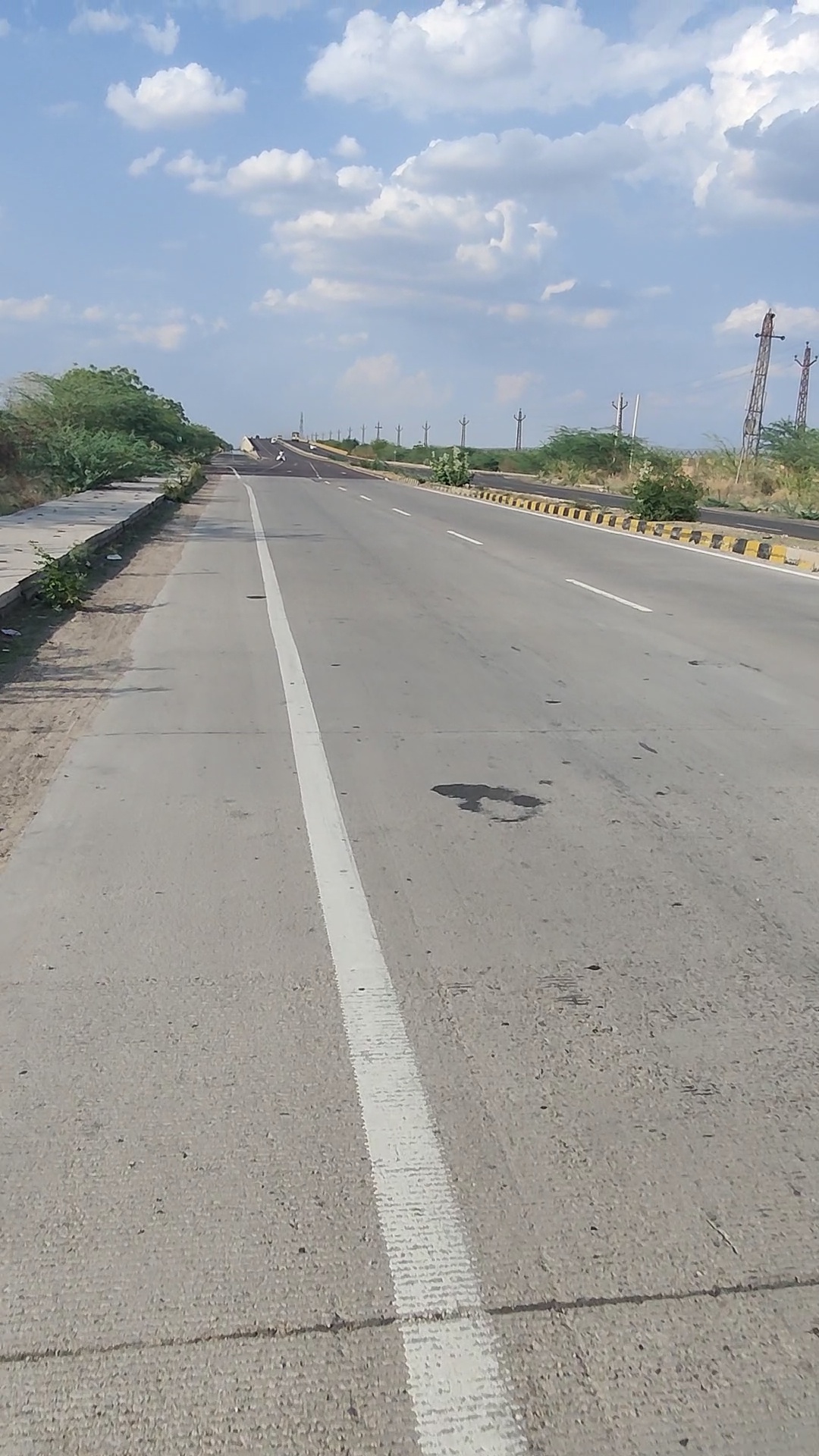 Indian Road Dataset Instance Segmentation Dataset by RoadSegmentation