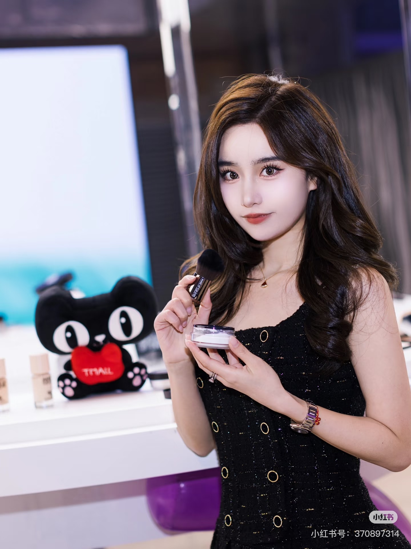 Make up forever Classification Model by consumer insights