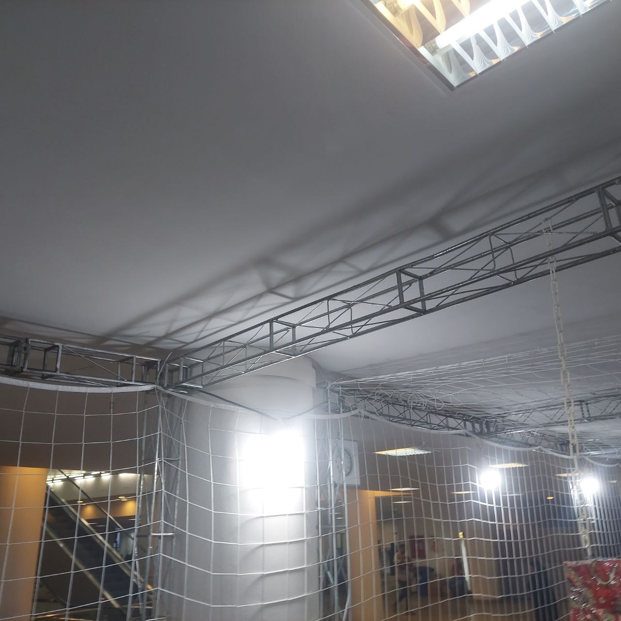 gate detection_seg7 Instance Segmentation Dataset and Pre-Trained Model by a