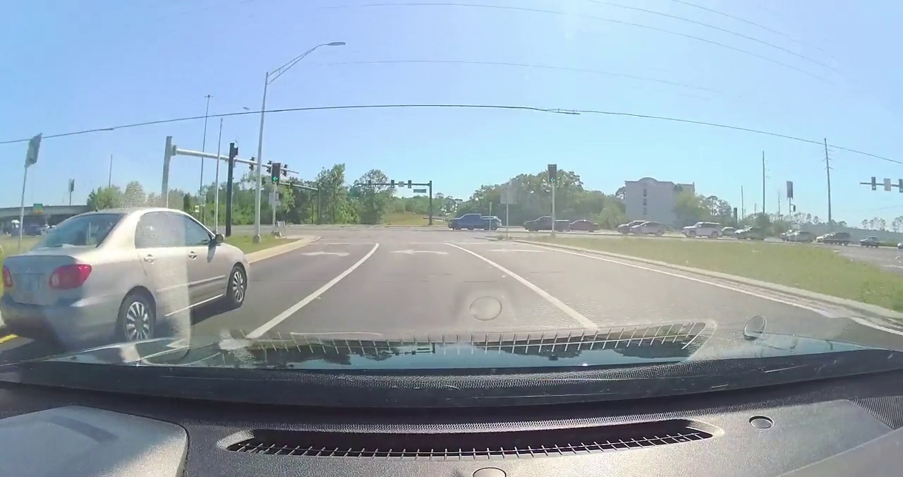 Road object detection Object Detection Dataset by project-uxx3z