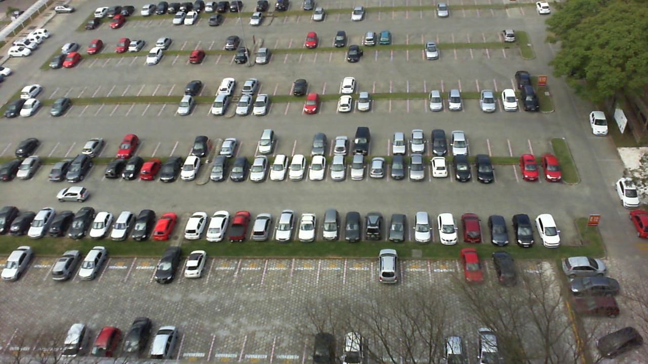 akin (akin-qkurj) - Roboflow Universe