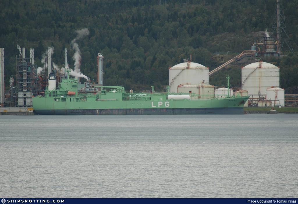 boat Instance Segmentation Dataset by segm