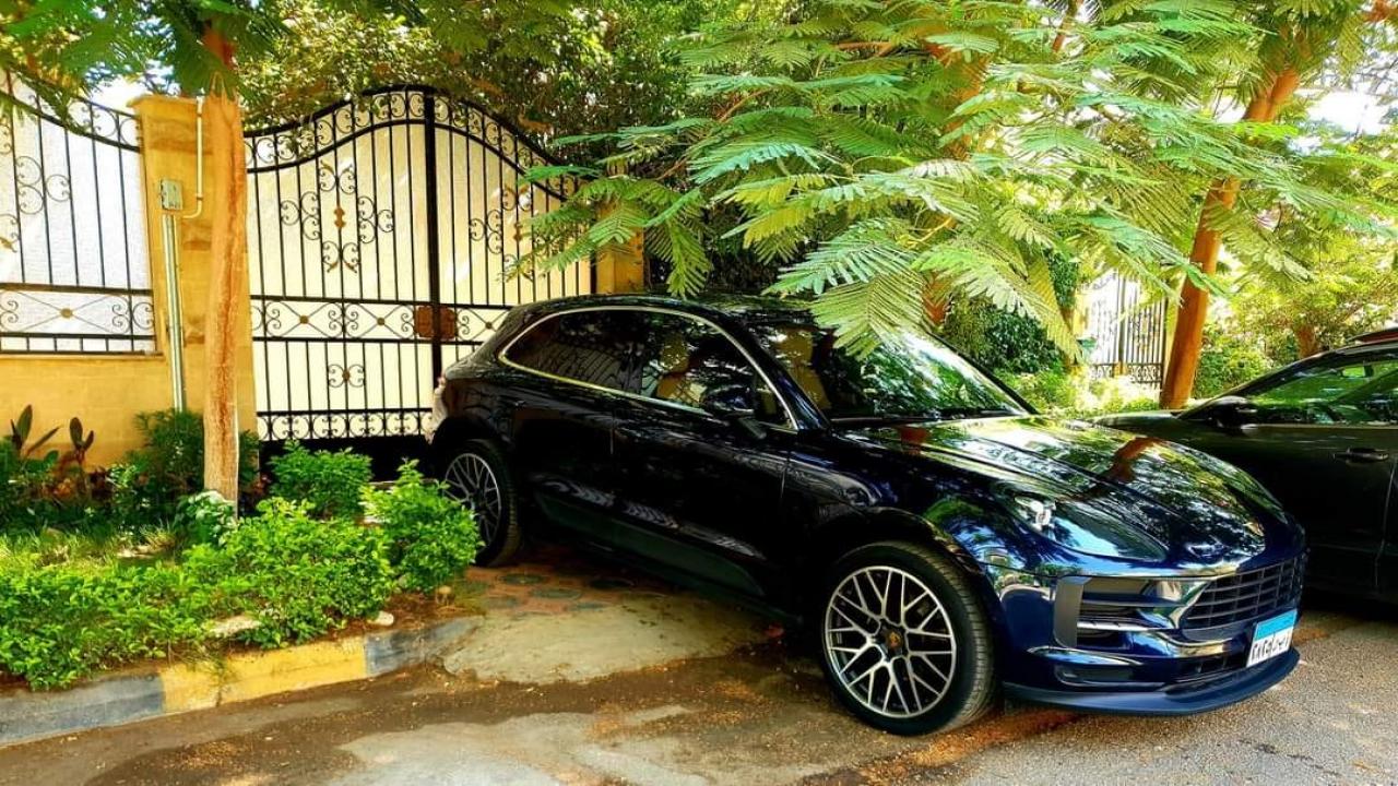 Logo cars Object Detection Model (v1, 2023-04-14 3:42pm) by stage