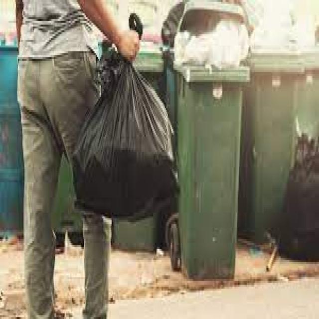 Garbage Object Detection Model by yolo11