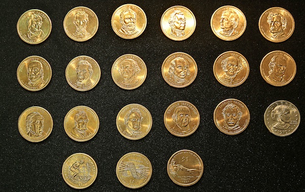 Proyecto (proyecto-r7zxs) - Roboflow Universe