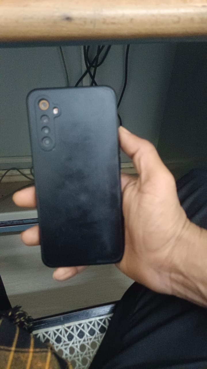 Mobile Use Object Detection Dataset By Vishnu