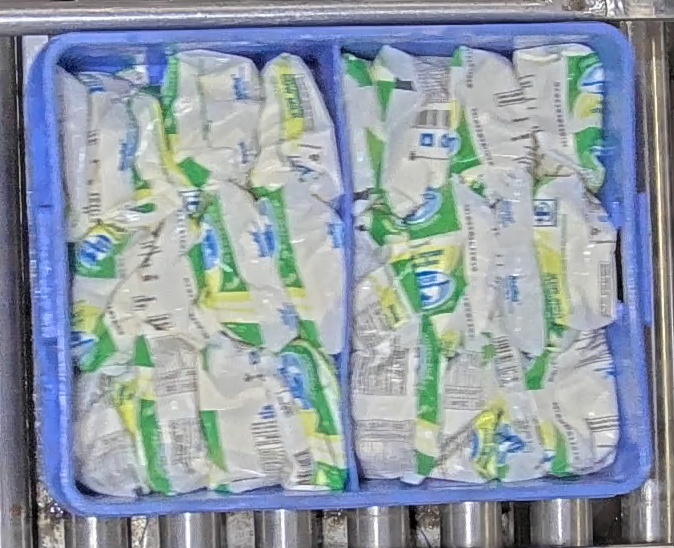 Milk_packet_dataset_v1 Object Detection Model by cumulations