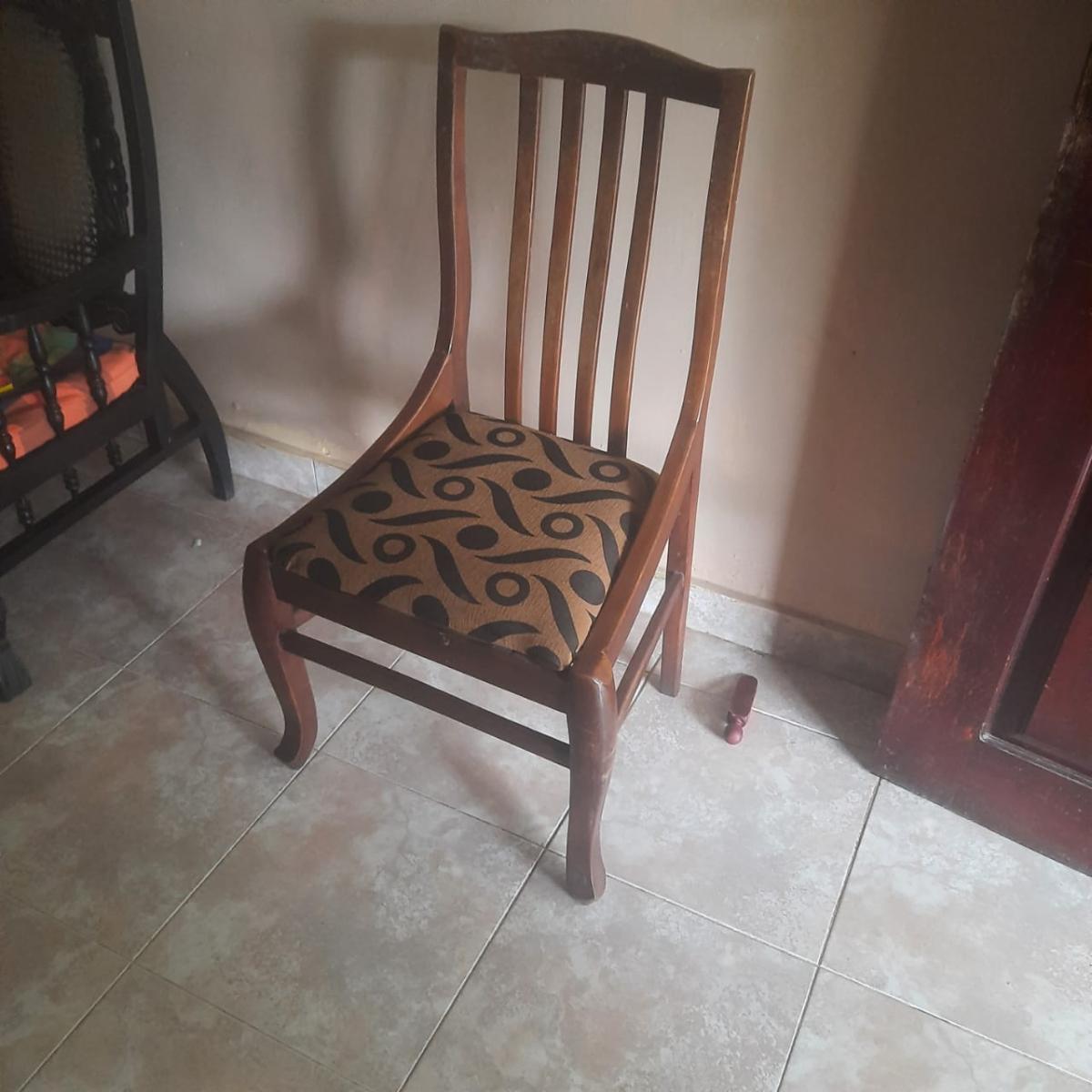 chair Object Detection Dataset by NewTypes