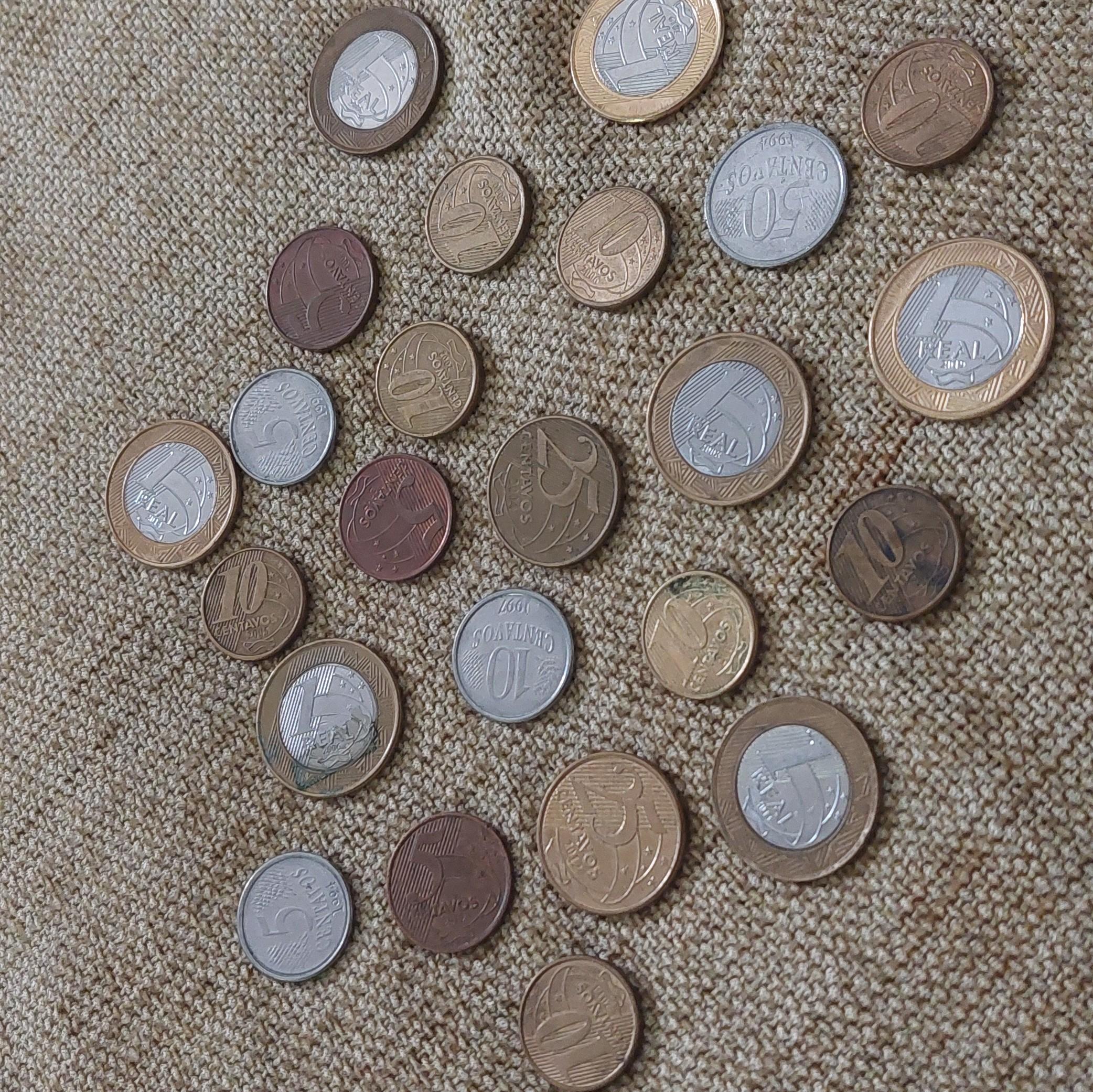 Brazilian Coins Object Detection Dataset by Bruno Brant