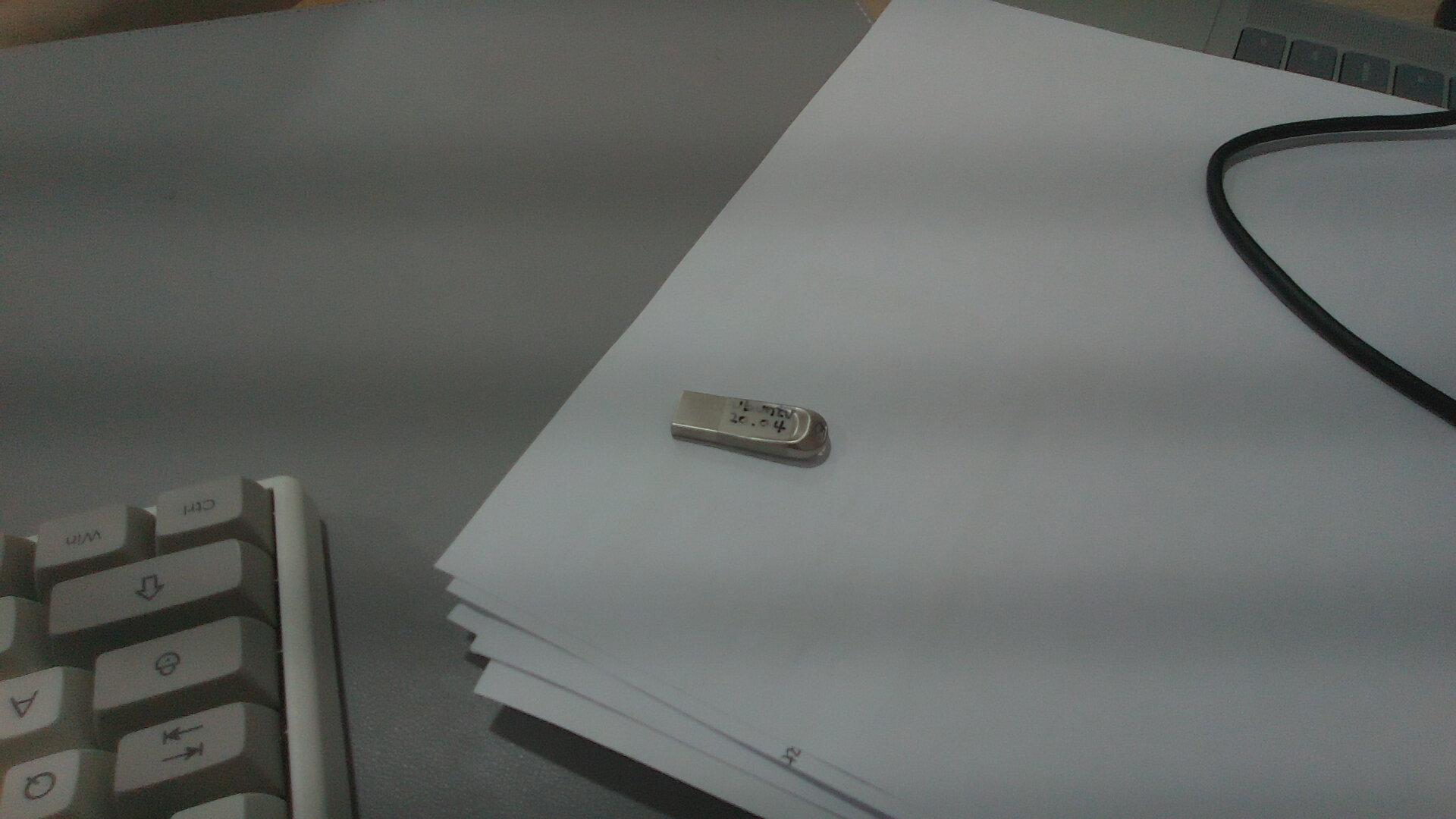 USB Object Detection Dataset and Pre-Trained Model by Dongwoo Shin