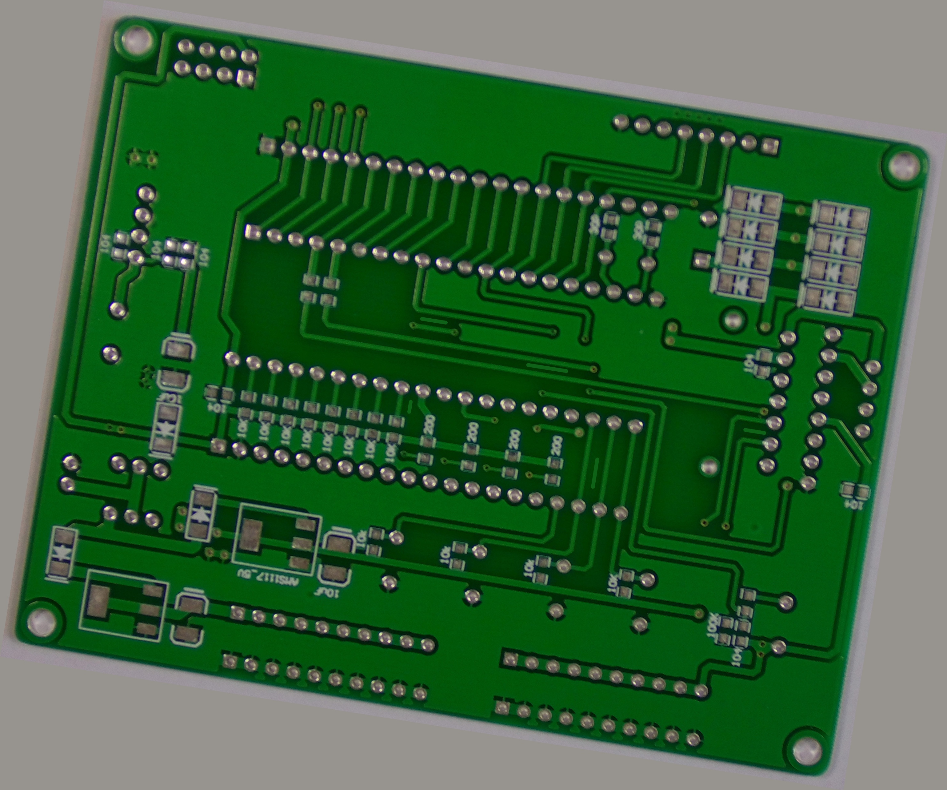 pcb Object Detection Model (v1, 2025-04-02 7:37pm) by rh z