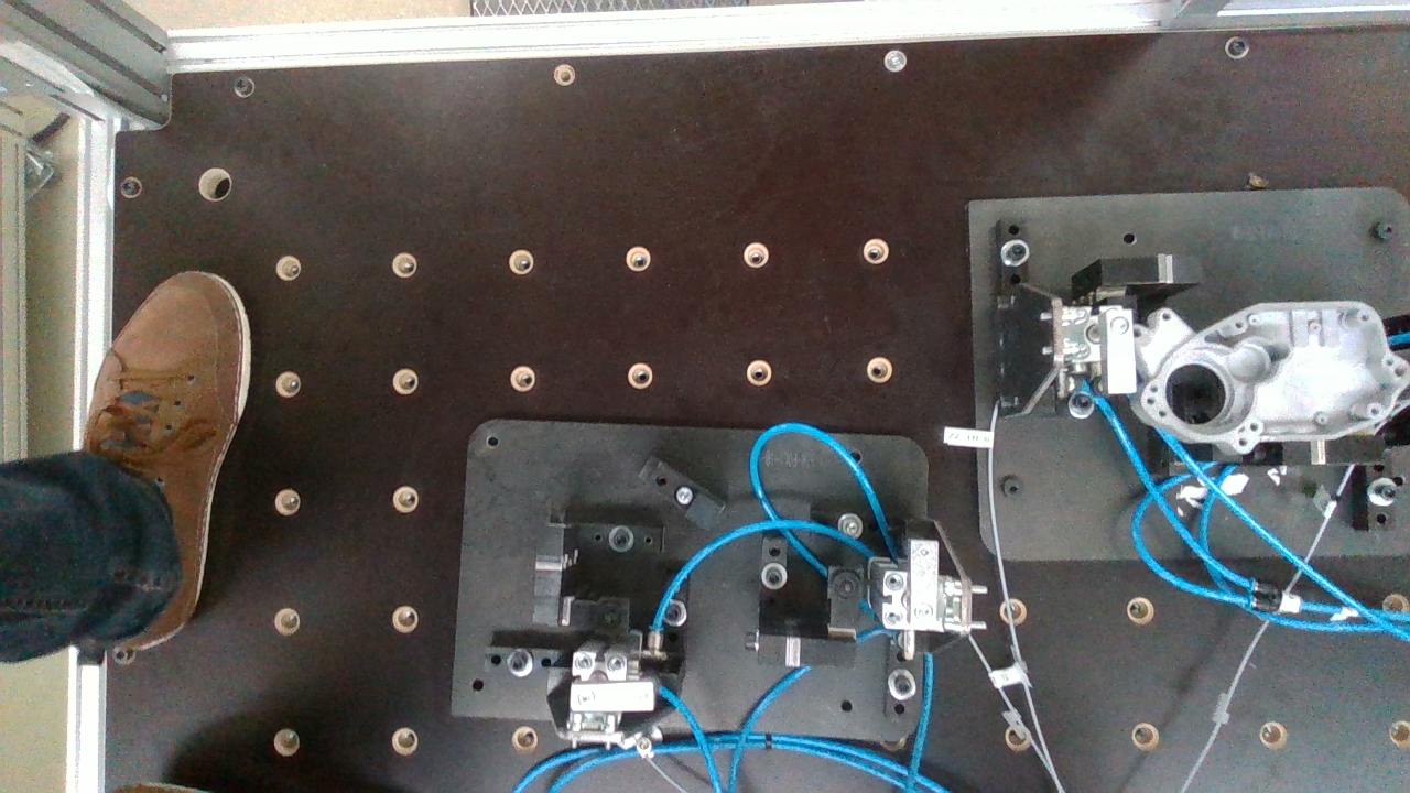 Robot_cell_segmentation Instance Segmentation Model by Pointcloudlabel