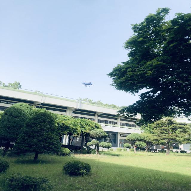 only_drone_poly_box_500 Object Detection Dataset by drone