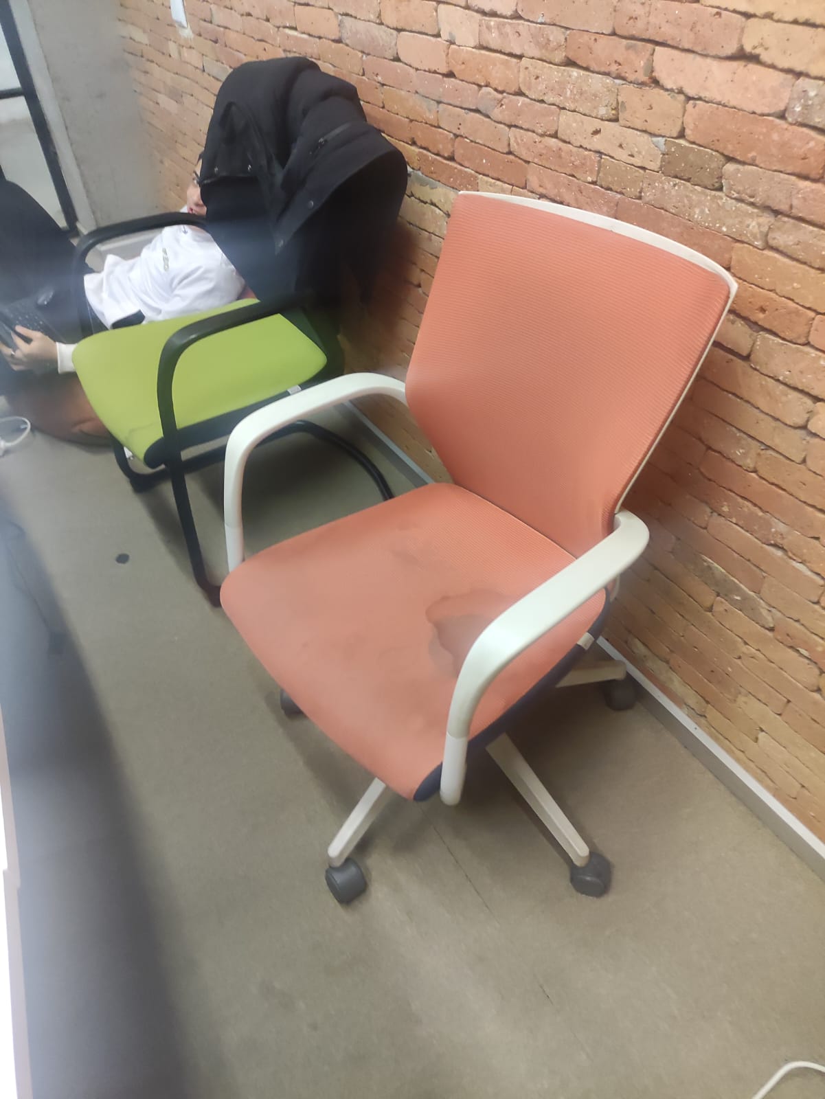 chair Object Detection Dataset by telsamen