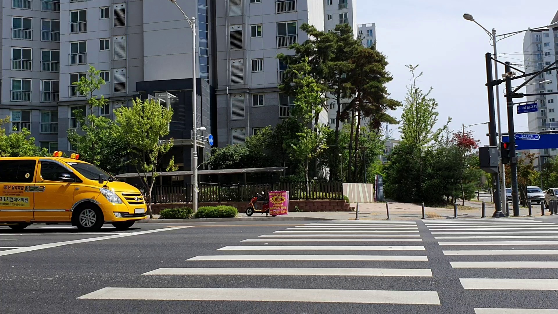 Crosswalk Object Detection Model by Capstone