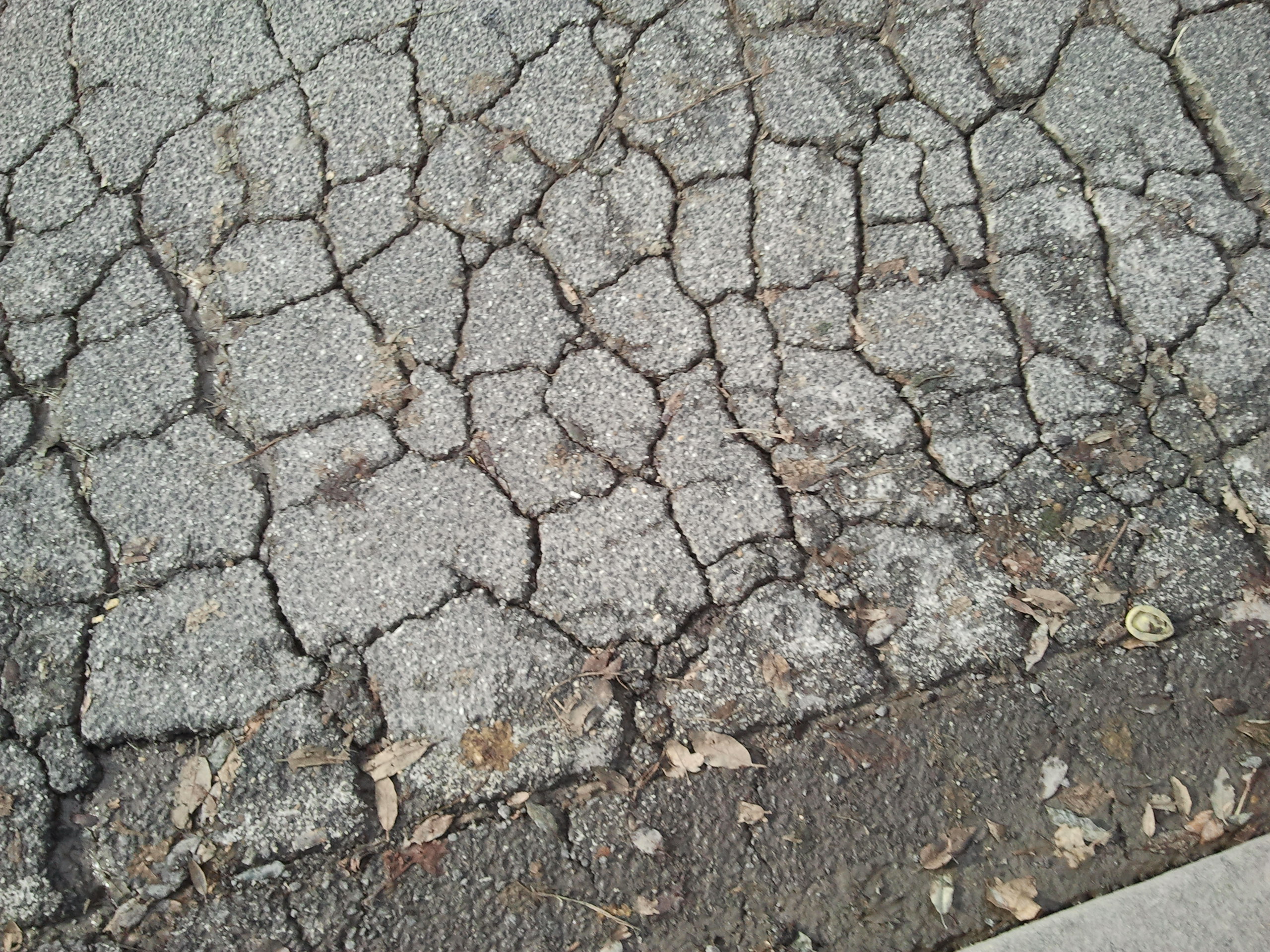 road damage dataset - Roboflow Universe