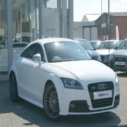 Deep Learning - Group Assignment Object Detection Model by IE