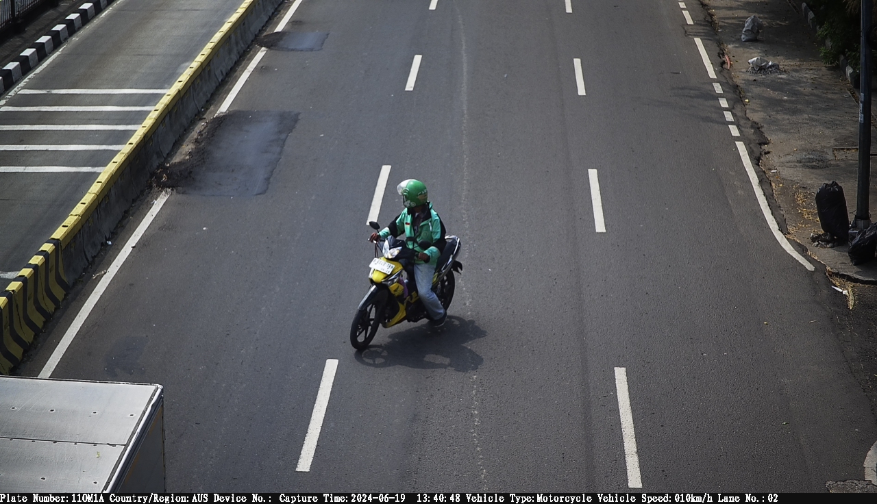 license_plate_v2 Object Detection Dataset and Pre-Trained Model by licenceplate