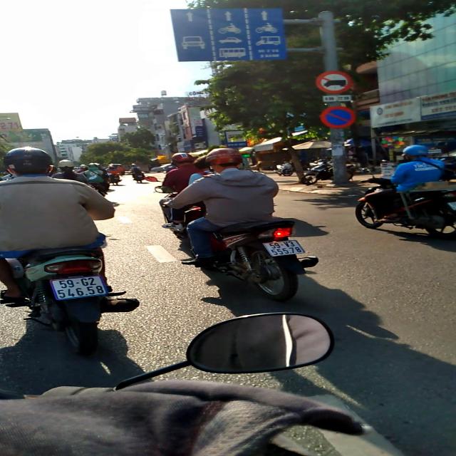 Vietnamese Traffic Sign Object Detection Dataset by hoangfvx