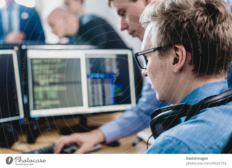 screen detection Instance Segmentation Dataset by rbcts