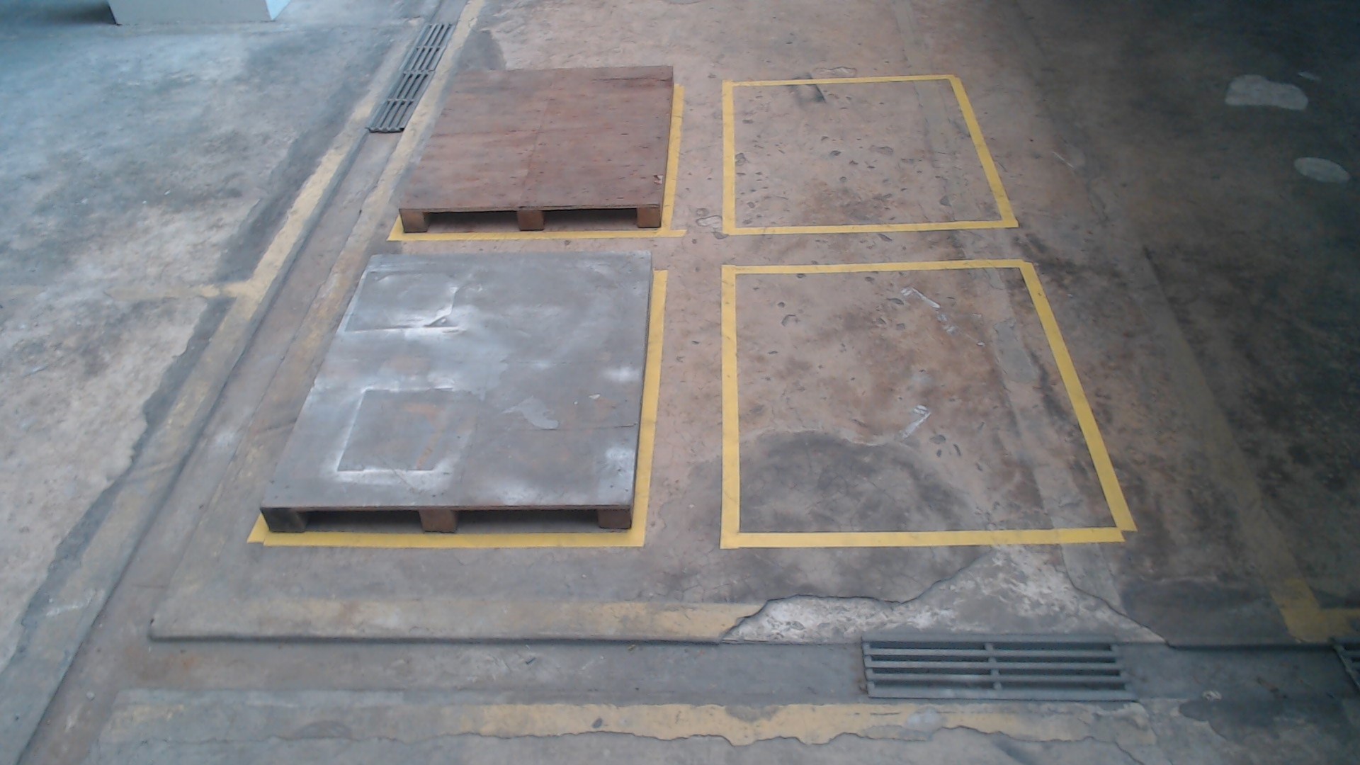 Pallet Detector Object Detection Dataset By Pallet Annotation