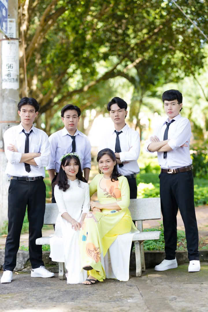 nhn din hnh nh ngi - Roboflow Universe