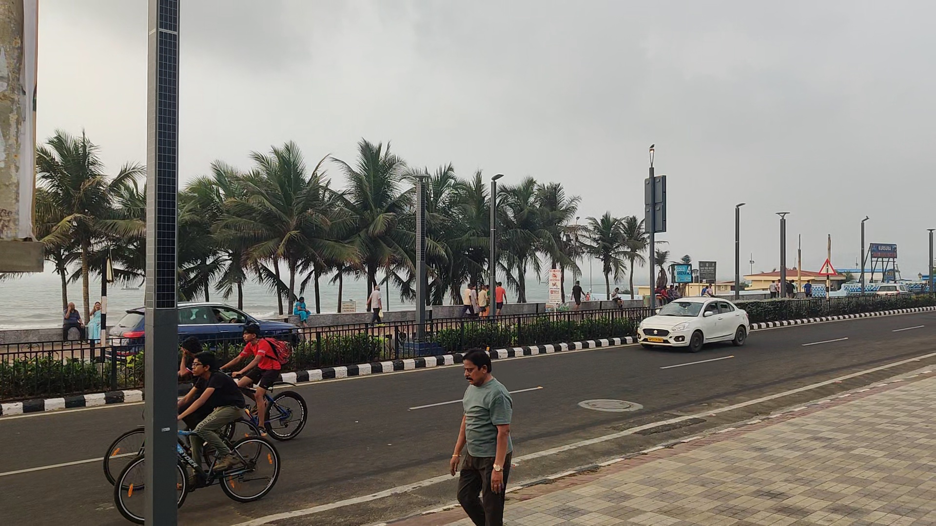 Crowd Density Estimation Object Detection Model By Abhiroop Pamula