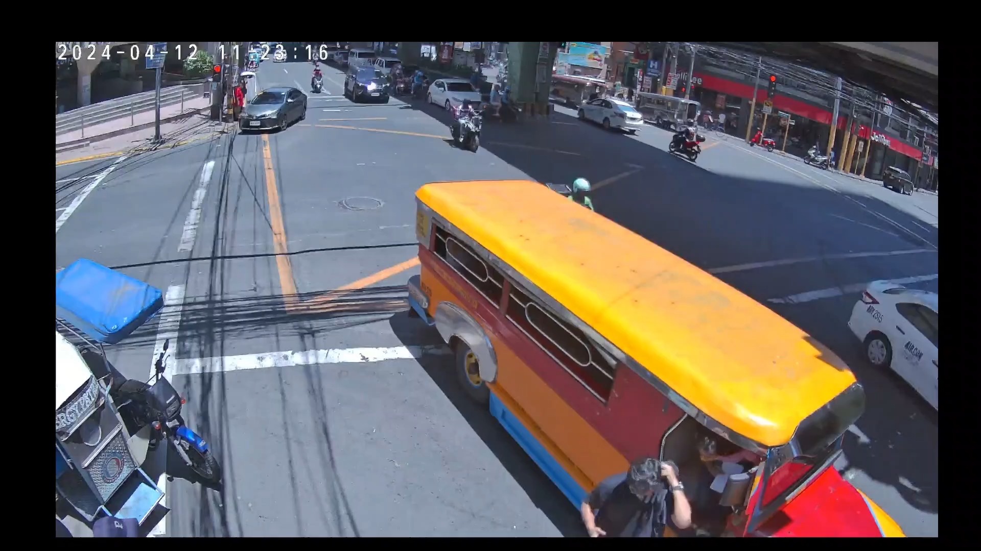 hand signals 2.2 Object Detection Dataset by Keith Franco