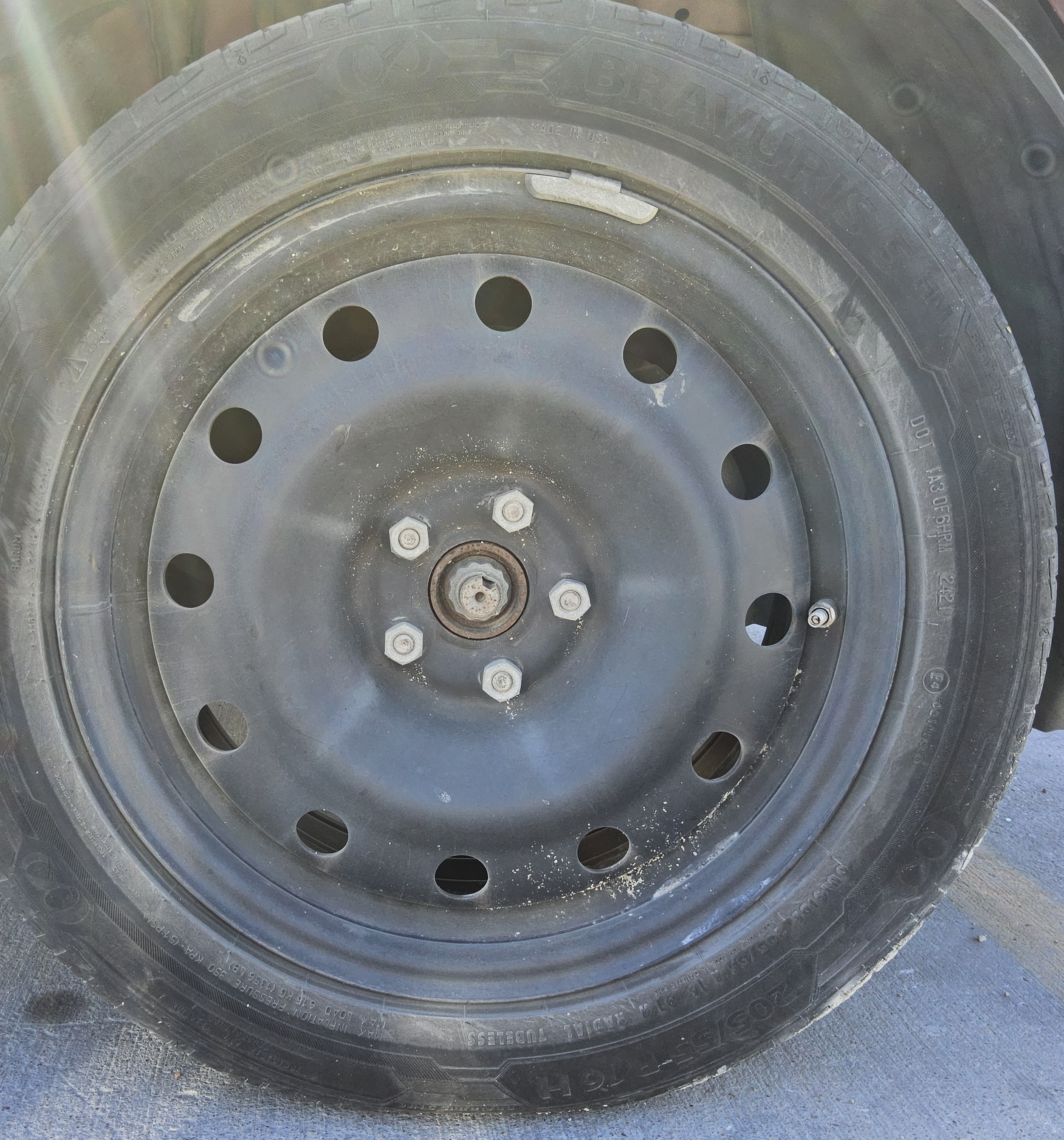 tire text - 1 Instance Segmentation Model by tt