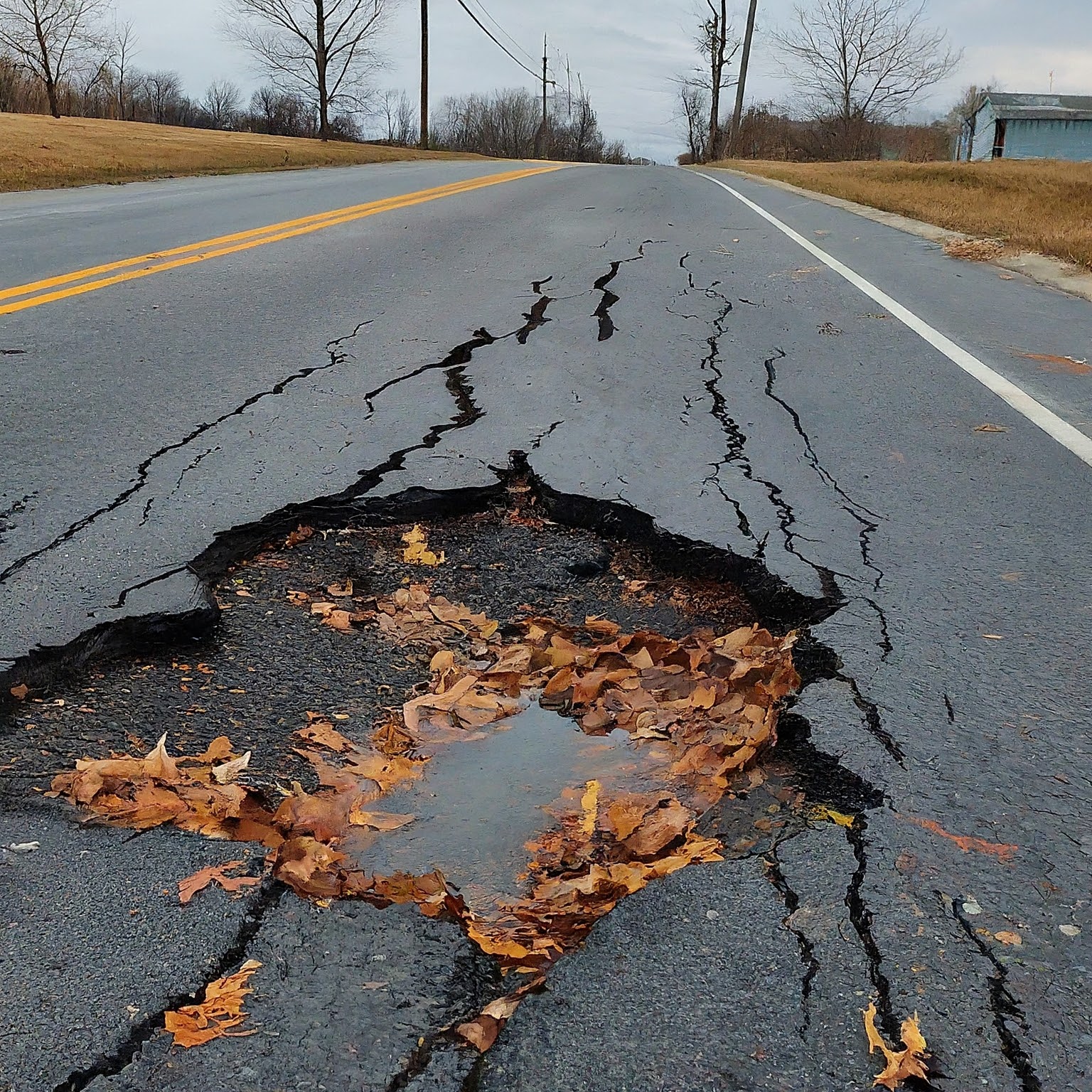 potholes_gpt Instance Segmentation Dataset by work