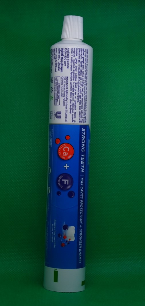 logo Object Detection Dataset and Pre-Trained Model by visal