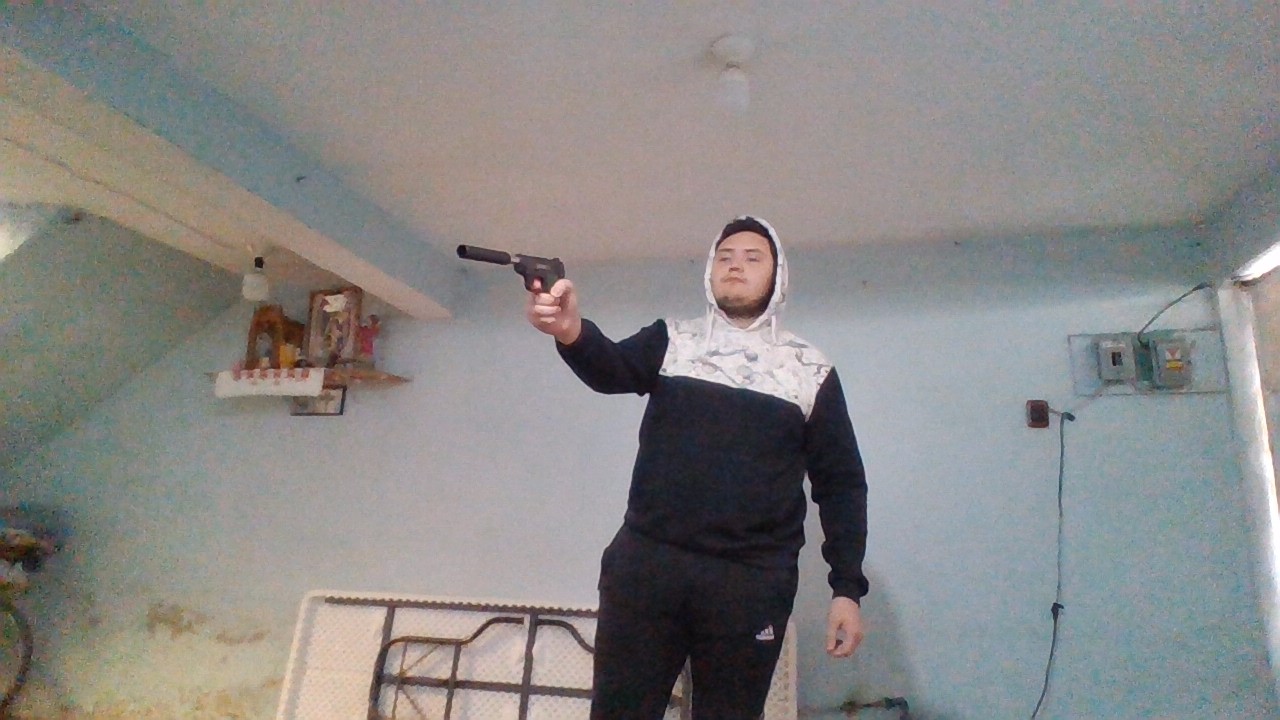 Weapons_v2_adrian Object Detection Model by Adrianproject