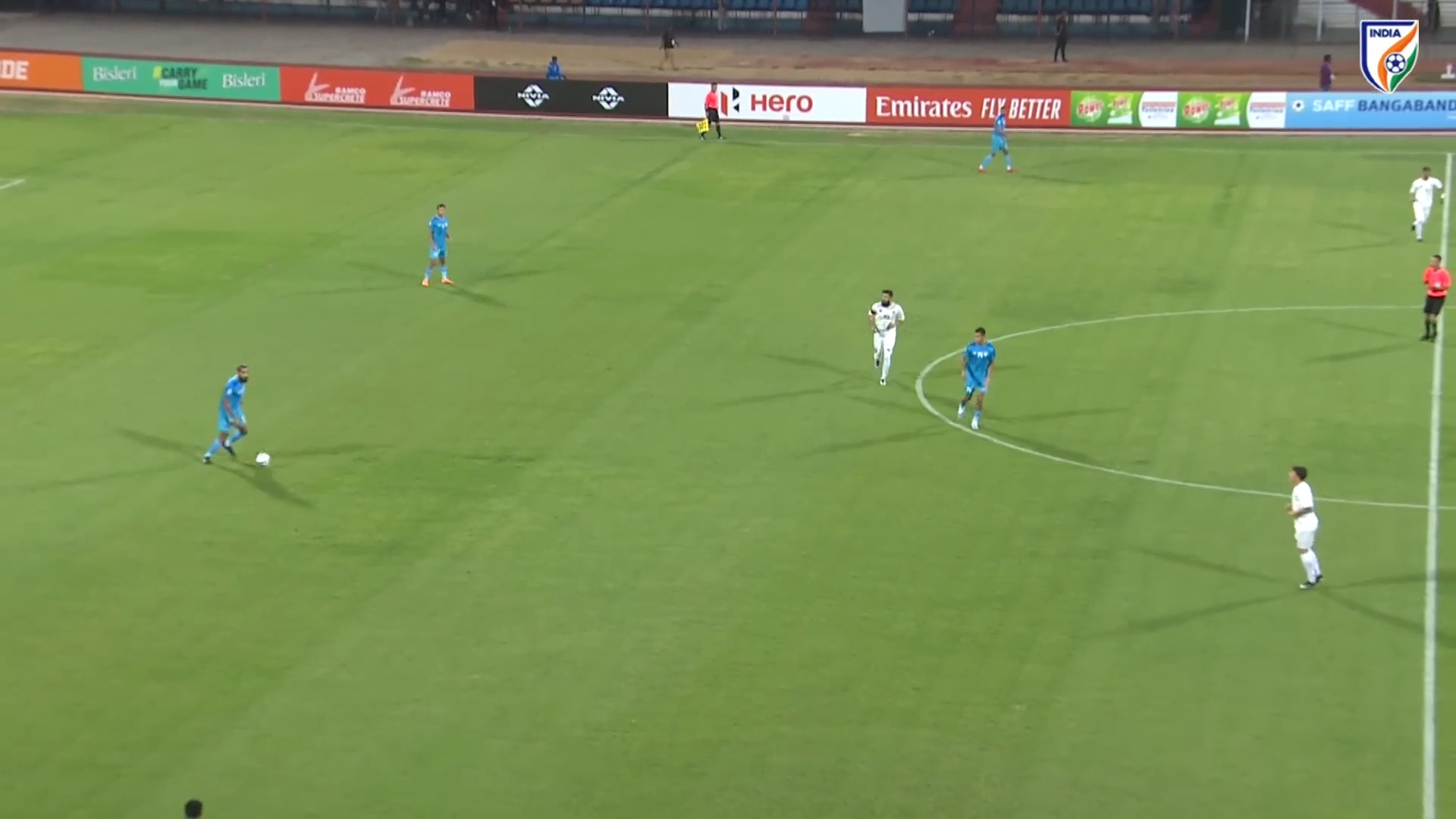 Football Player + Bal Detection Object Detection Dataset and Pre-Trained Model by COMPUTER ...