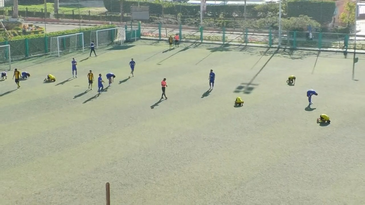 football (football-azrf1) - Roboflow Universe