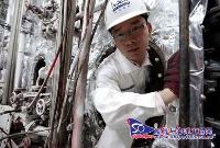 Hard Hat Sample Object Detection Dataset by Northeastern University - China