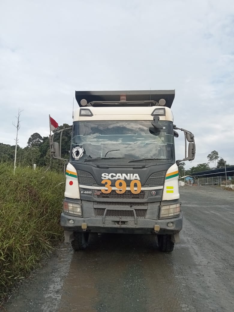 hauling truck code Object Detection Dataset by GDI Analytics