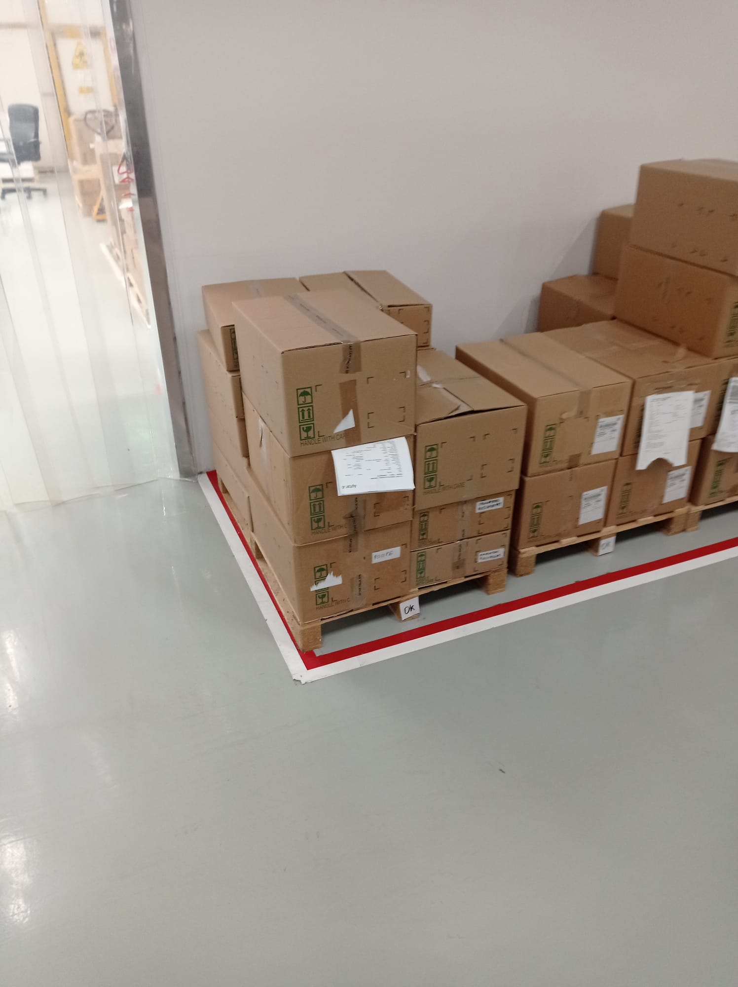 Hackathon_2025_Aptar Object Detection Dataset and Pre-Trained Model by EDISSWinterSchool2025Hackaton