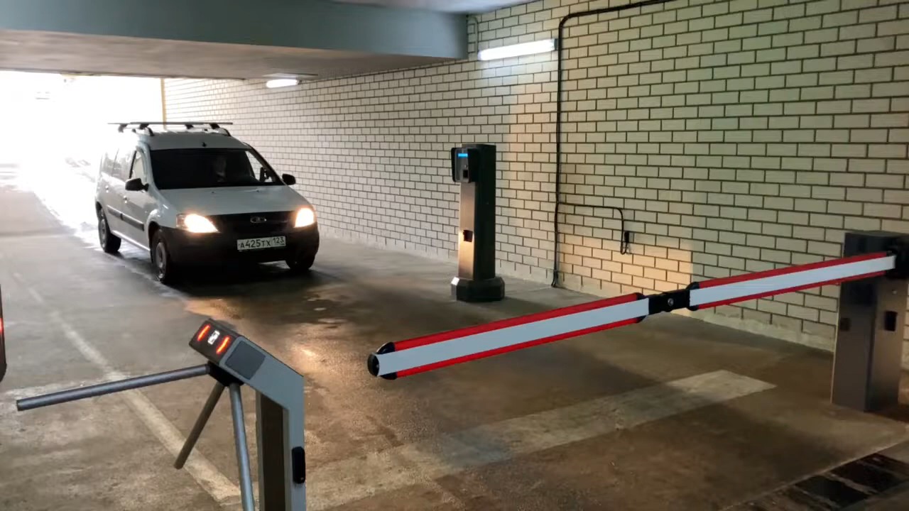 car youtube plate seg Instance Segmentation Dataset by workspace