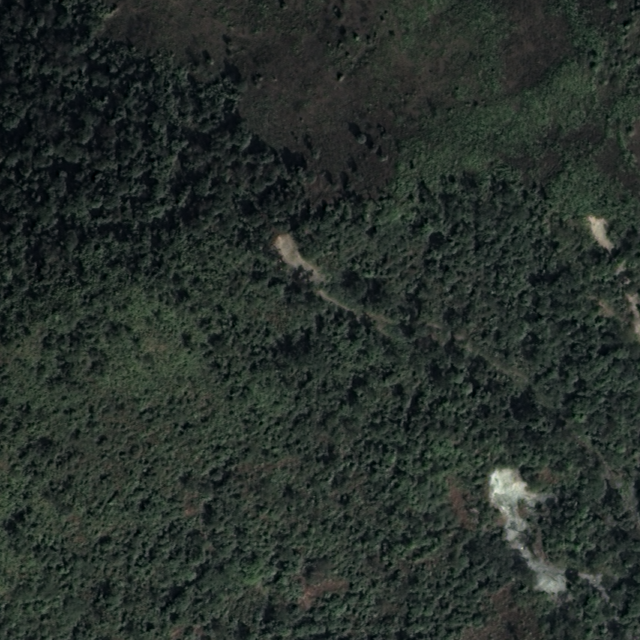 Landslides extraction Instance Segmentation Dataset by Free roboflow