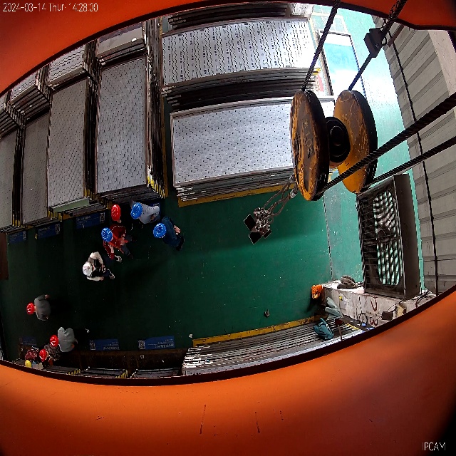 crane Object Detection Dataset by project-swznf