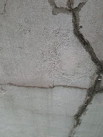 Crack Detector - Roboflow Universe