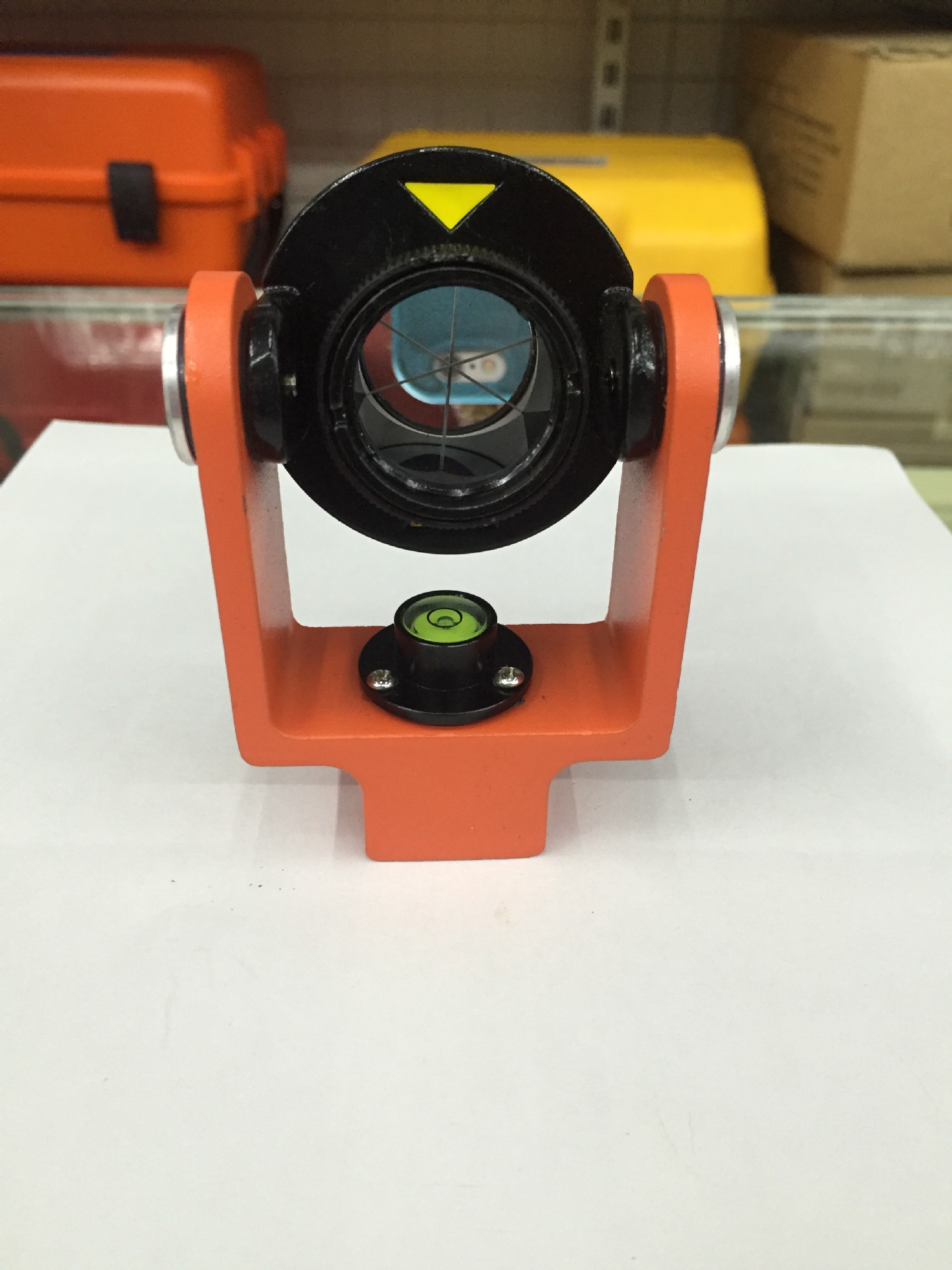 Leica prism - Roboflow Universe