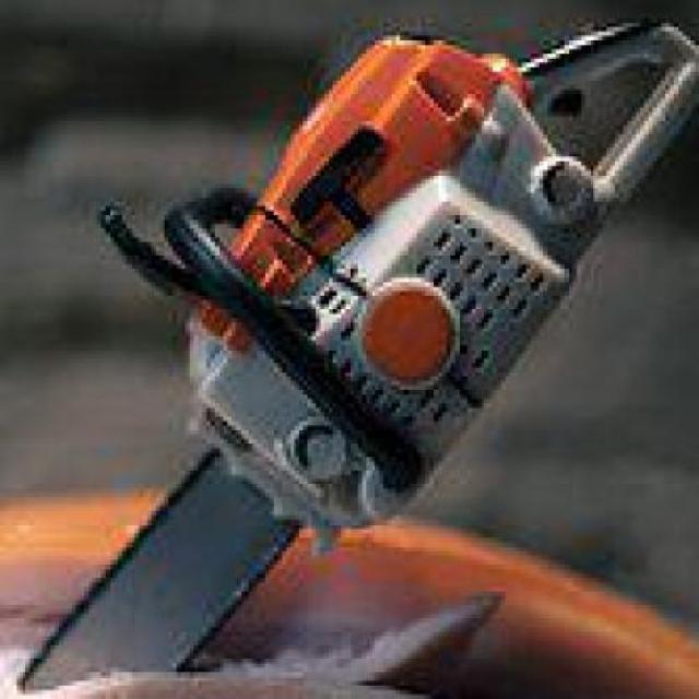 axe chainsaw Object Detection Dataset by shivang tiwari