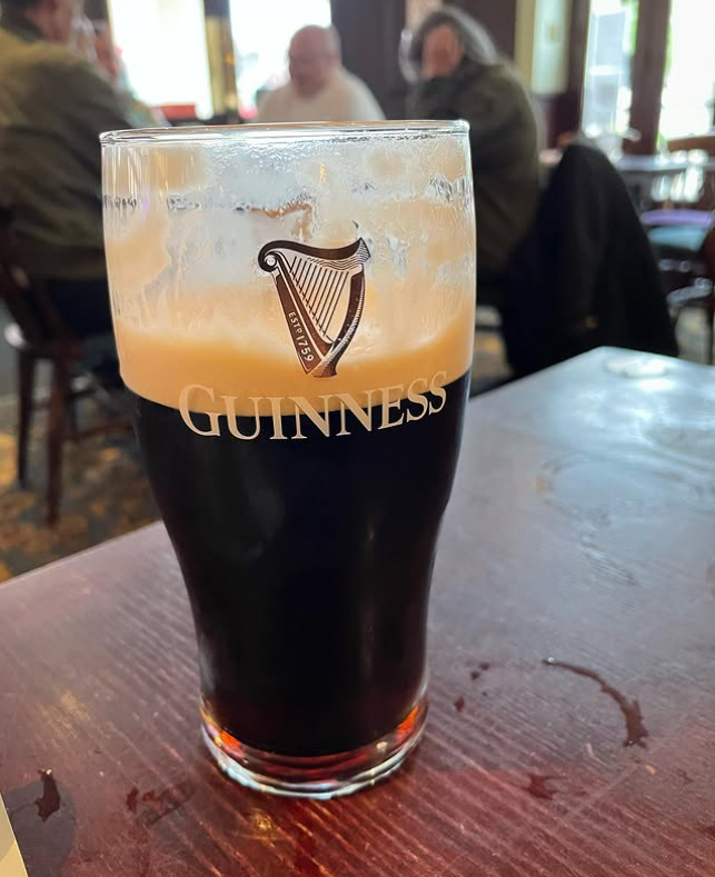 Guinness Time - Roboflow Universe