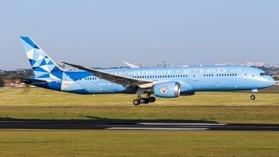 Aircraft Segmentation Instance Segmentation Dataset and Pre-Trained Model by Leo Ueno