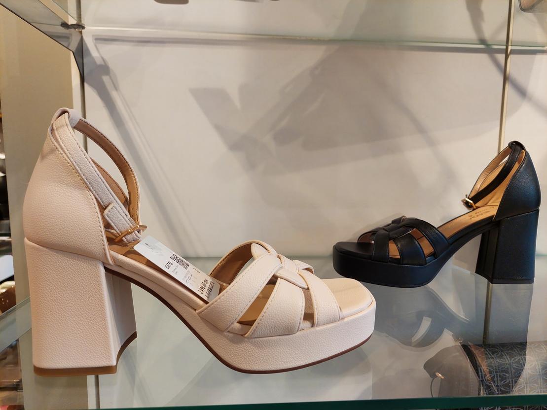 Shoes object detection Object Detection Model by EPAM