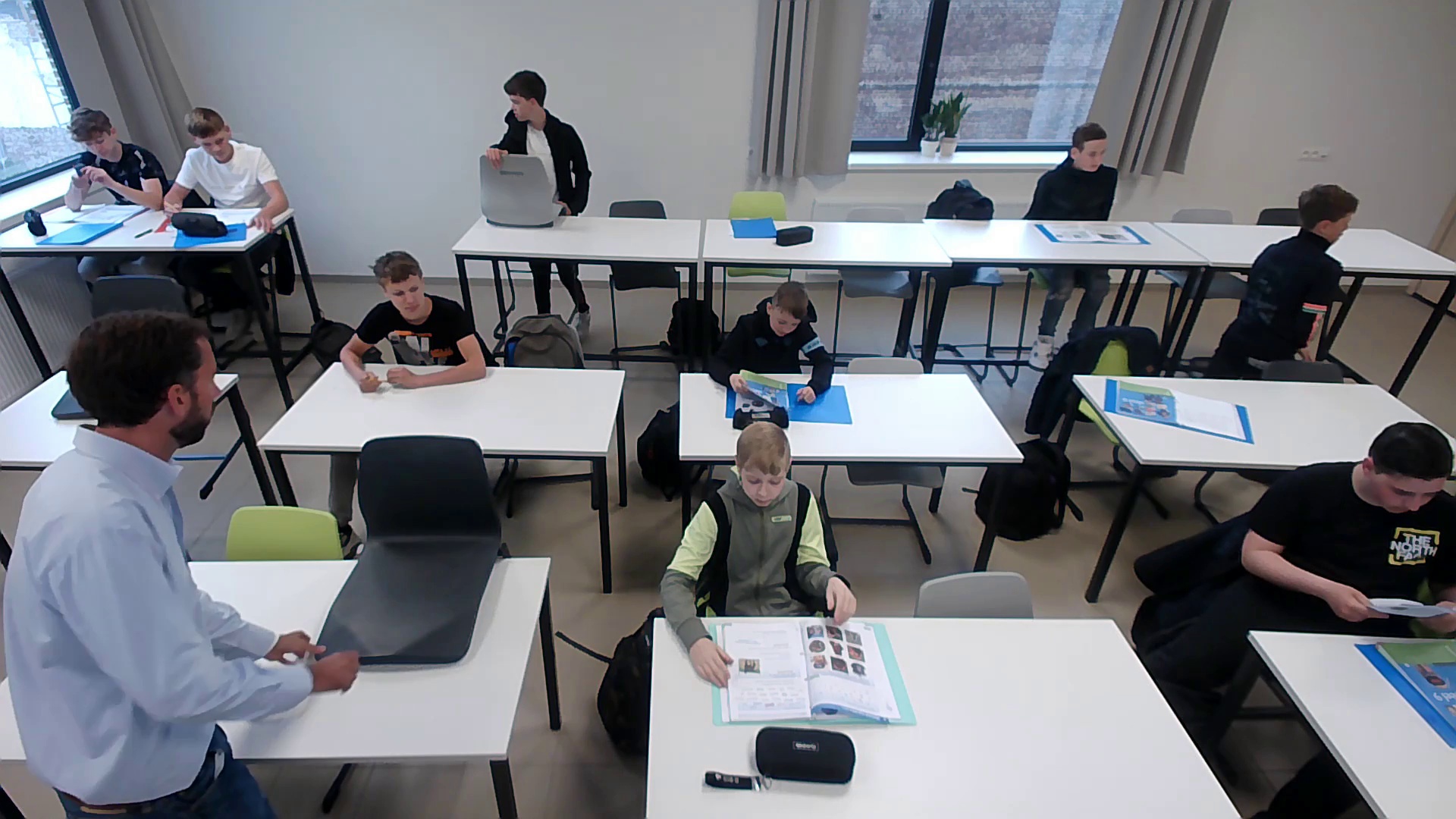 student in class Object Detection Dataset by SAM with YOLO